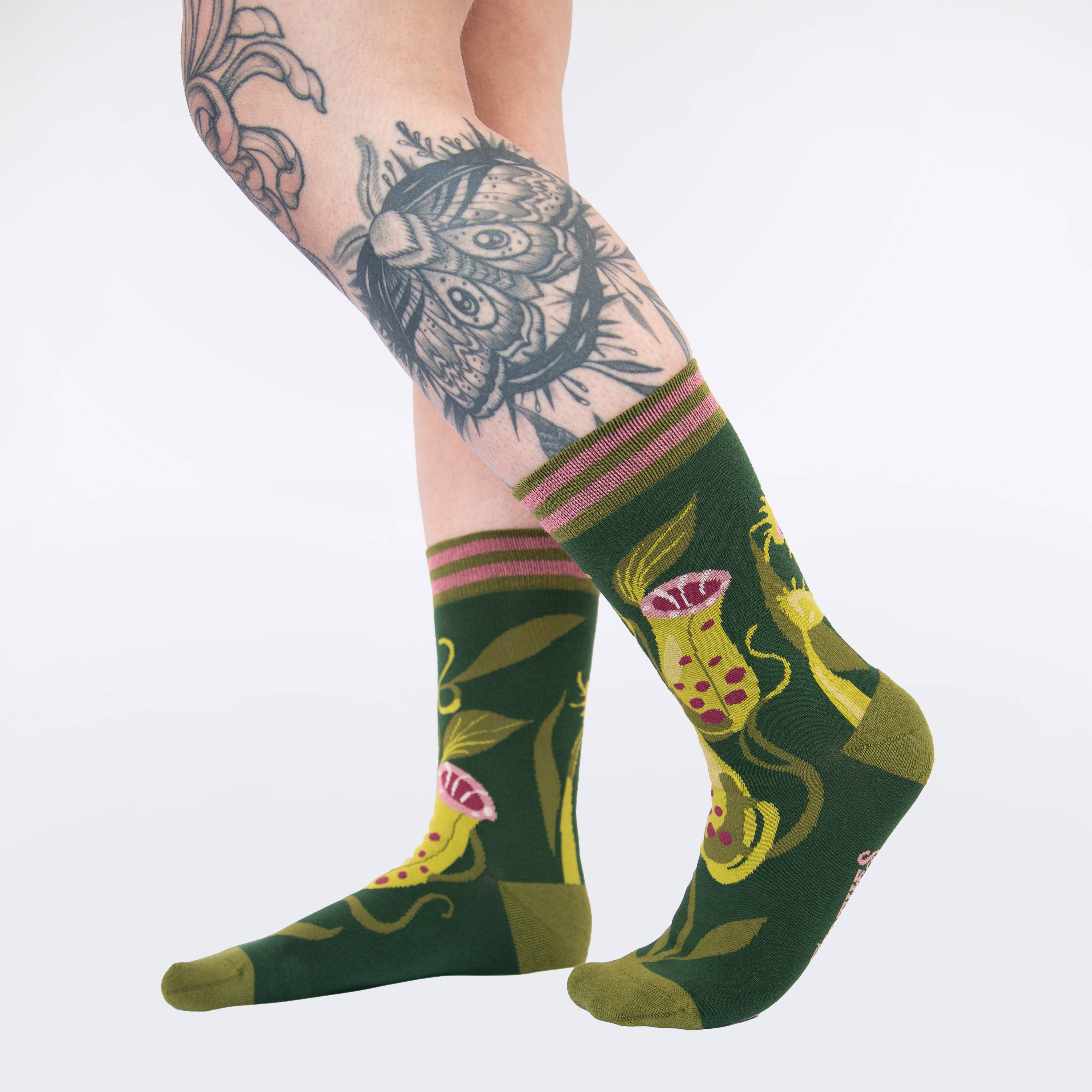 Pitcher Plant Crew Socks – Socktopus